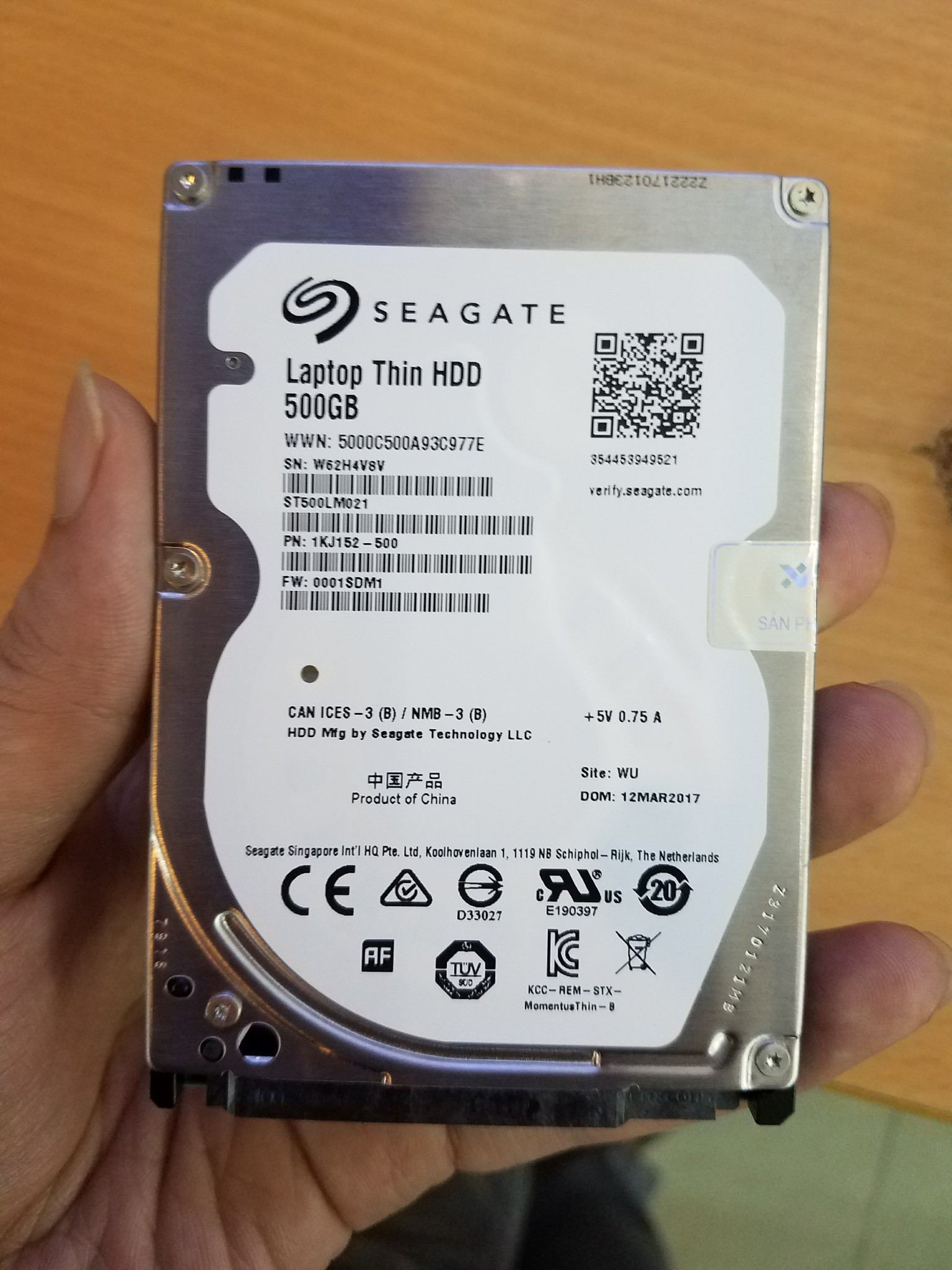 Seagate Laptop Thin HDD 500GB ST500LM021 Seagate Laptop Thin HDD 500GB ST500LM021